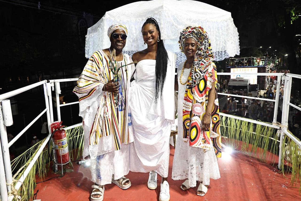 Cortejo Afro desfilou contando a história de meio século de Blocos Afro ...